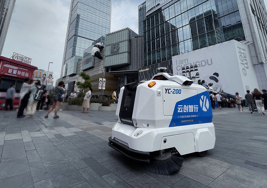 优势产品|全系列无人驾驶环卫车,户外扫地机器人,室外清扫机器人,智能清扫车,无人驾驶清扫车,无人环卫-云创智行官网Yuneco